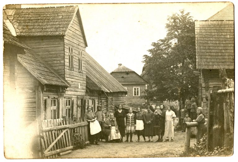 Searching for the Synagogues of Pakruojis, They Found Part of the Old ...